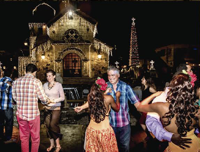 A Dominican Christmas celebration in Altos de Chavón! | Casa de Campo ...